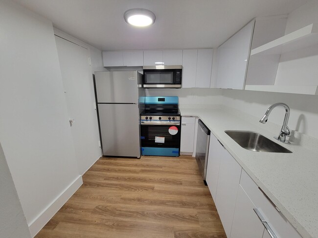 Landmark Towers - Apartments in Plantation, FL | Apartments.com