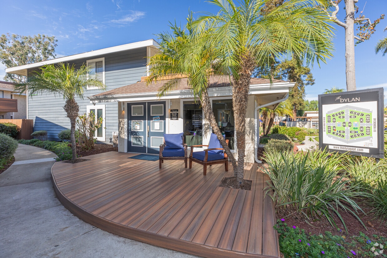The Dylan Apartments Oceanside