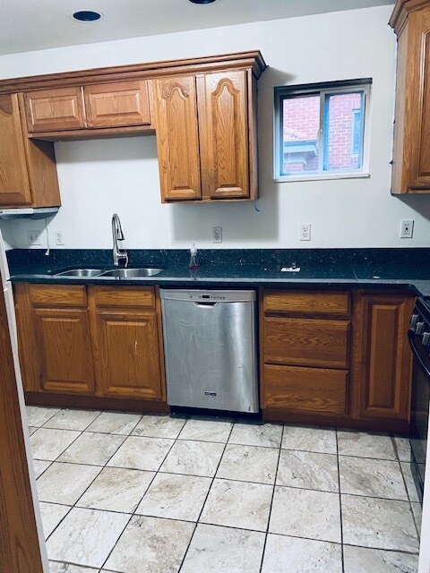 413 Sample St, Pittsburgh, PA 15209 - Townhome Rentals in Pittsburgh PA ...