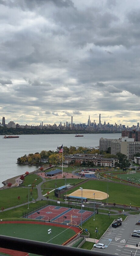 1203 River Rd Unit 19J, Edgewater, NJ 07020 - Condo for Rent in ...