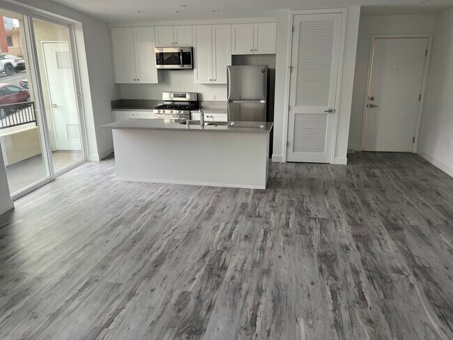 Bunker Heights Apartments Apartments - 849 N Bunker Hill Ave Los ...