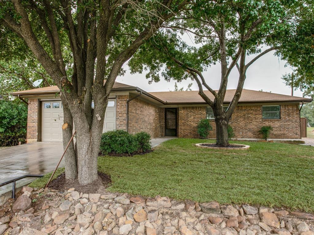 622 Half Moon Way, Runaway Bay, TX 76426 - House Rental in Runaway Bay ...
