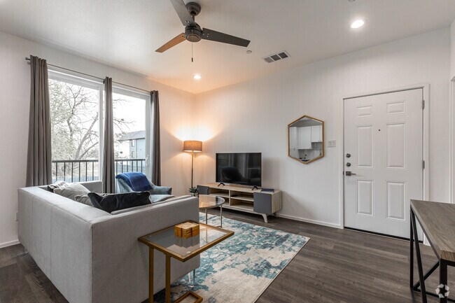 3235 Dallas Flats - Apartments in Dallas, TX | Apartments.com