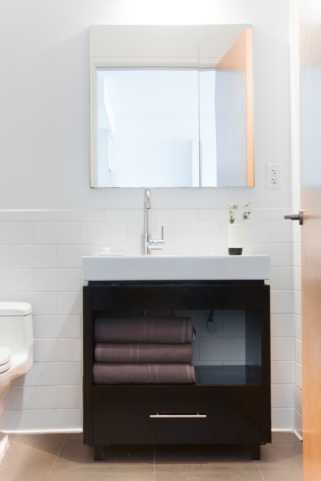 Mercedes House - 555 W 53rd St New York, NY 10019 | Apartments.com