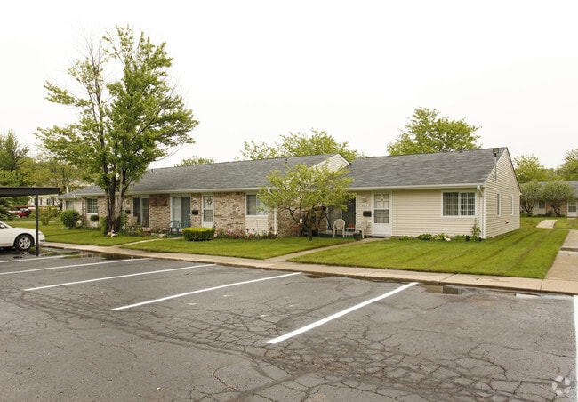 Greenwich Village Apartments Apartments - Howell, MI | Apartments.com