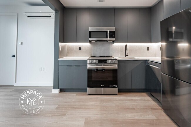 931 Carroll St Unit 1710, Brooklyn, NY 11225 - Room for Rent in ...