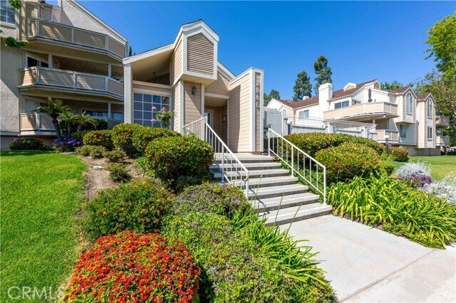 3845 Farquhar Ave Unit 215, Los Alamitos, CA 90720 - Condo for Rent in Los Alamitos, CA ...