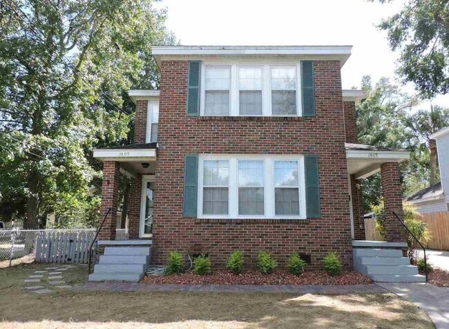 Apartments for Rent with Hardwood Floors Near Grand Pointe East ...