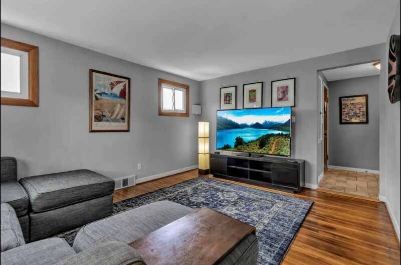 37 Redmond Ave Unit UPPER, Buffalo, NY 14216 | Apartments.com