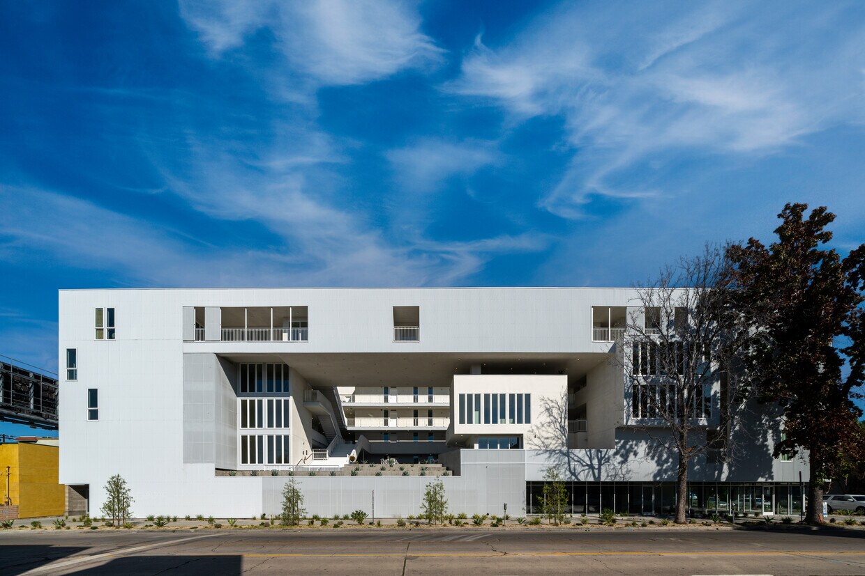 77 Apartments for Rent in 91602, CA | Westside Rentals