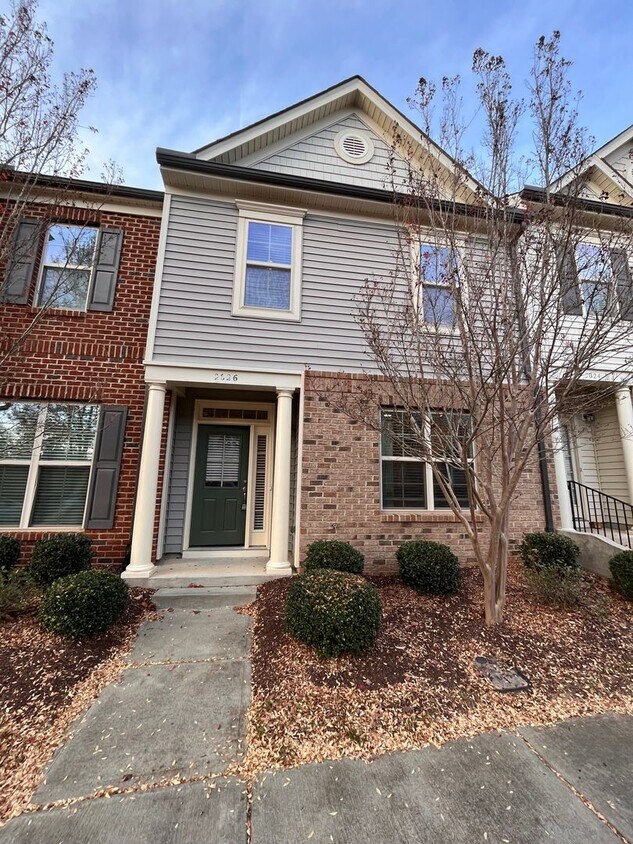 2026 Highland Village Dr Unit 2026, Cary, NC 27511 - Room for Rent in ...