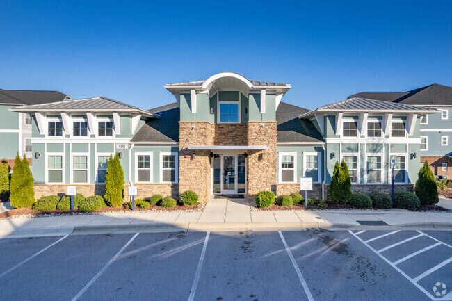 Treeline Timber Creek Apartments - 400 Evolve Dr Garner, NC ...