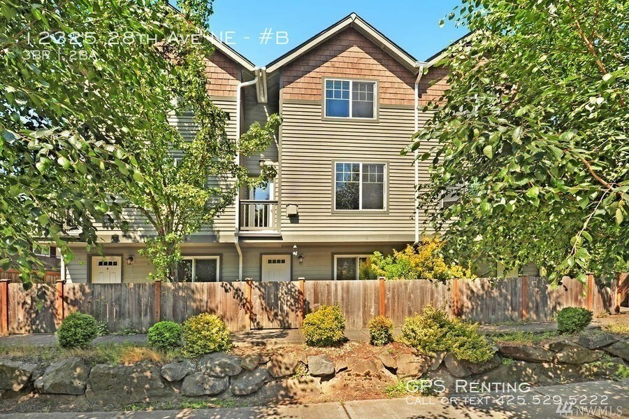 12325 28th Ave NE Unit #B, Seattle, WA 98125 - Room for Rent in Seattle, WA | Apartments.com