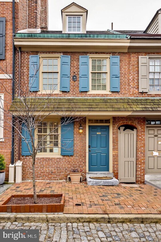 128 Delancey St, Philadelphia, PA 19106 - Townhome Rentals in ...