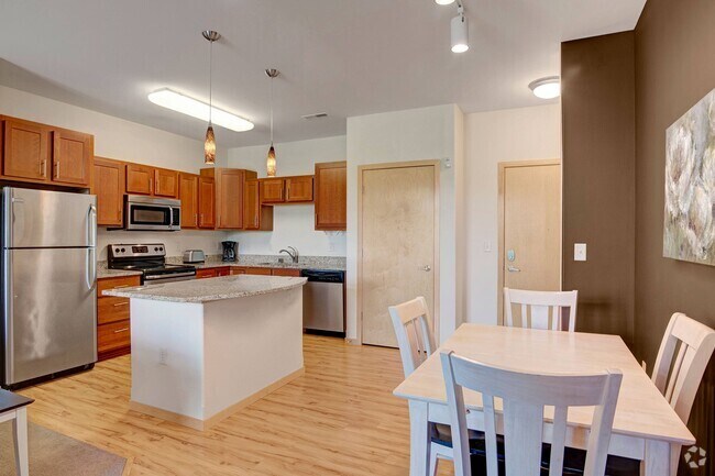 Smith's Crossing Apartments for Rent with Hardwood Floors - Sun Prairie ...