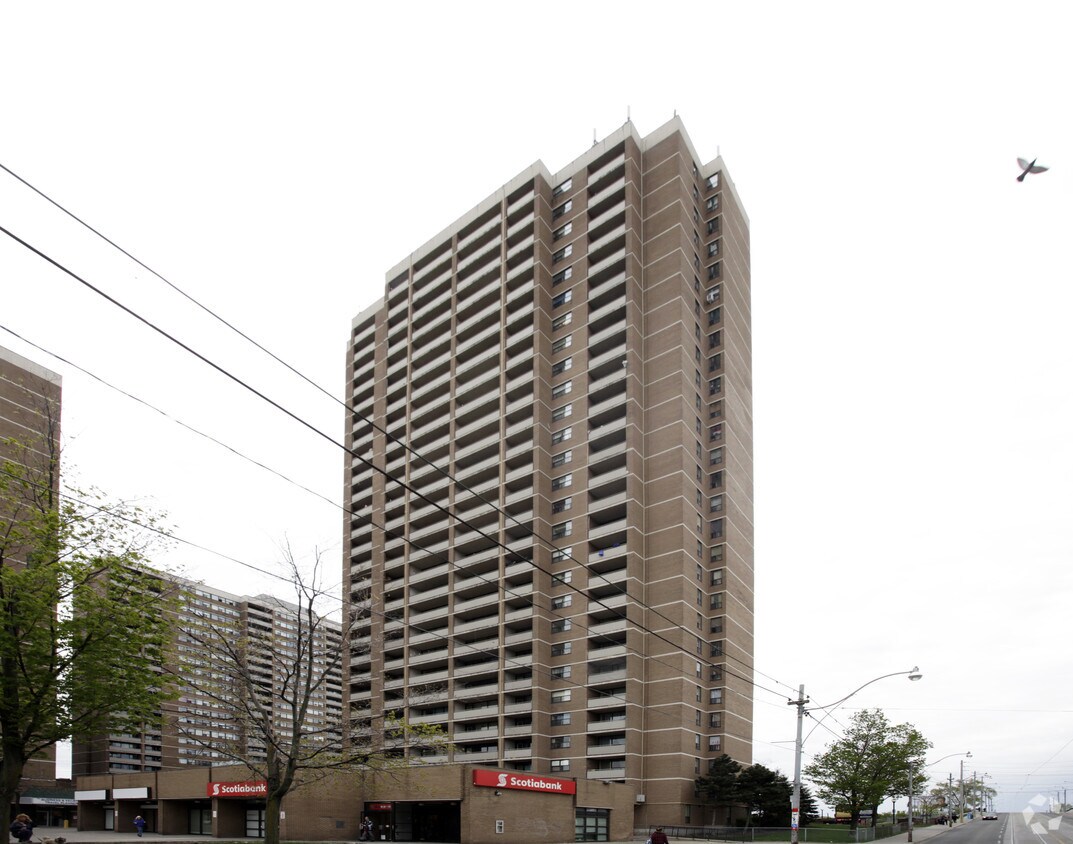 Main Square - 275 Main St Toronto, ON | Apartments.com