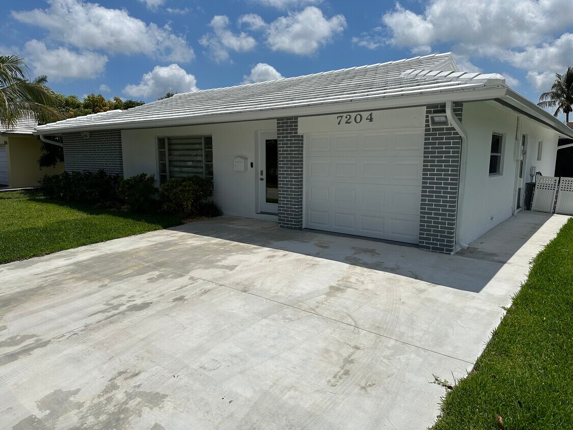 7204 NW 76th Dr, Tamarac, FL 33321 - House Rental in Tamarac, FL ...
