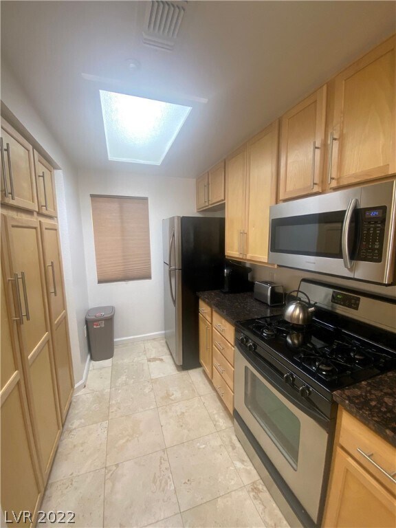 230 E Flamingo Rd Unit 114, Las Vegas, NV 89169 - Condo for Rent in Las ...