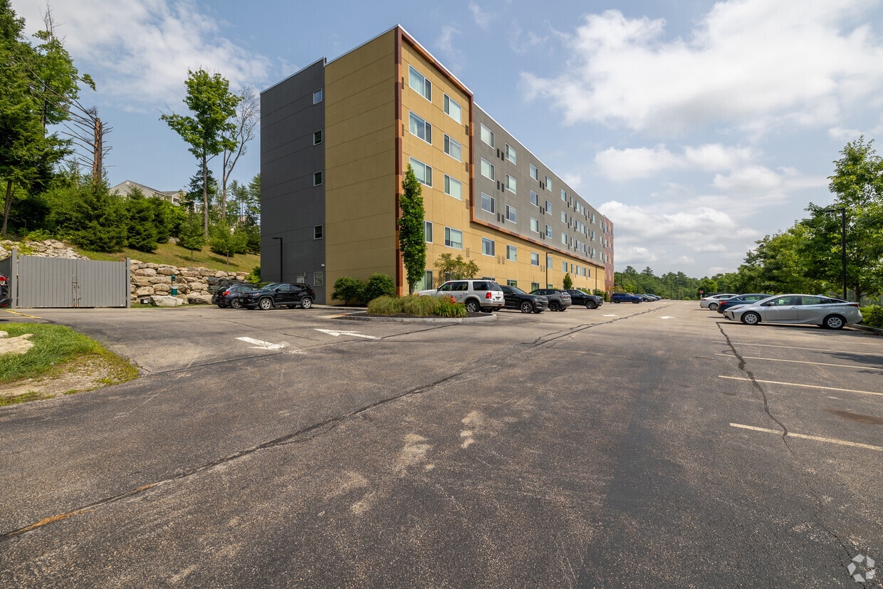 Hanover Place Residences - 25 Foothill St Lebanon, NH 03766 ...