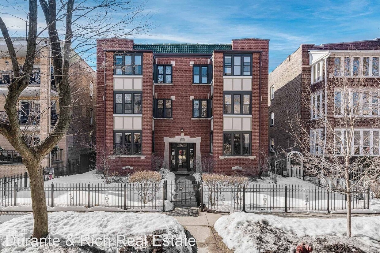 4428 N Racine Ave, Chicago, IL 60640 - House Rental in Chicago, IL ...