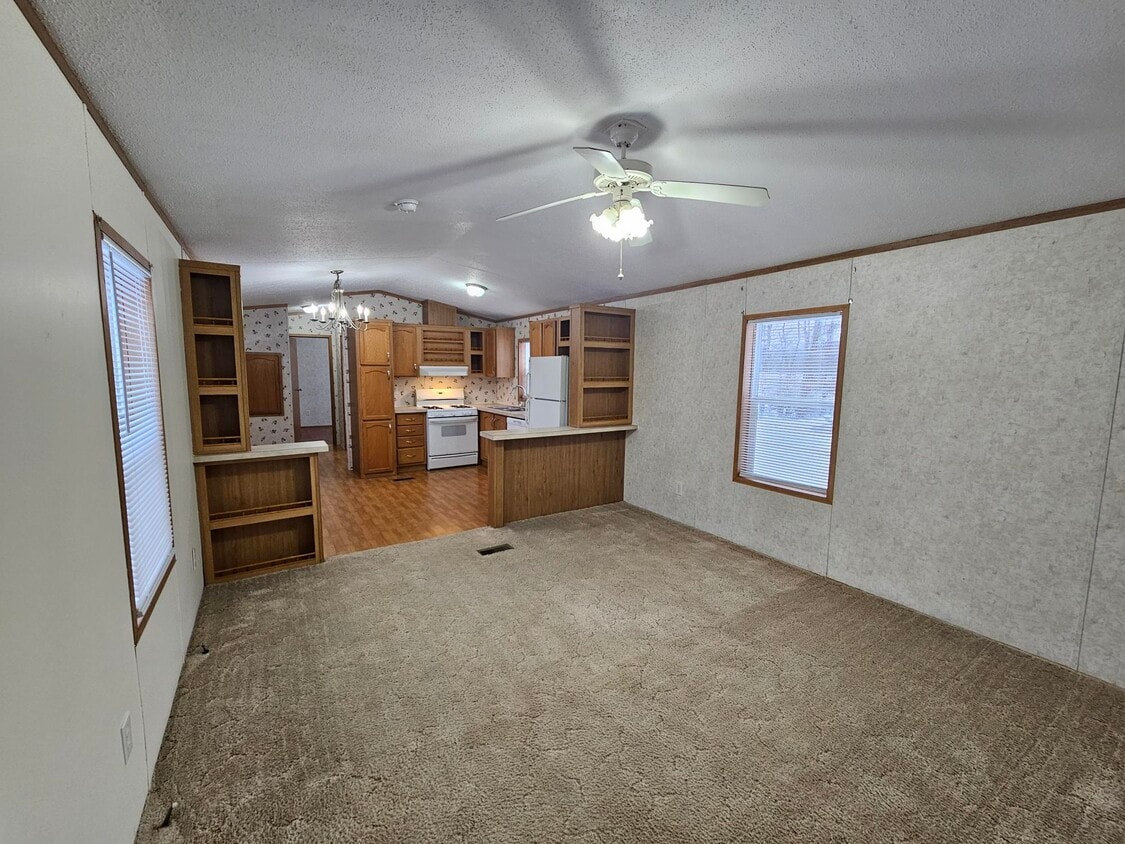 44 Noble Ln, Rome, NY 13440 - House Rental in Rome, NY | Apartments.com
