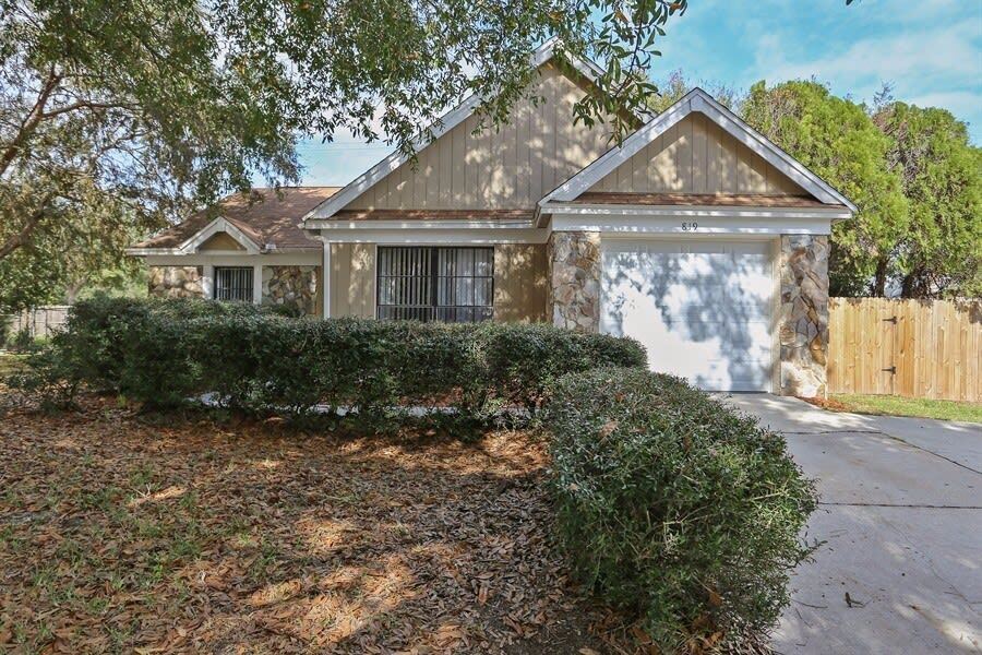 819 Sunridge Point Dr - House Rental in Seffner, FL | Apartments.com