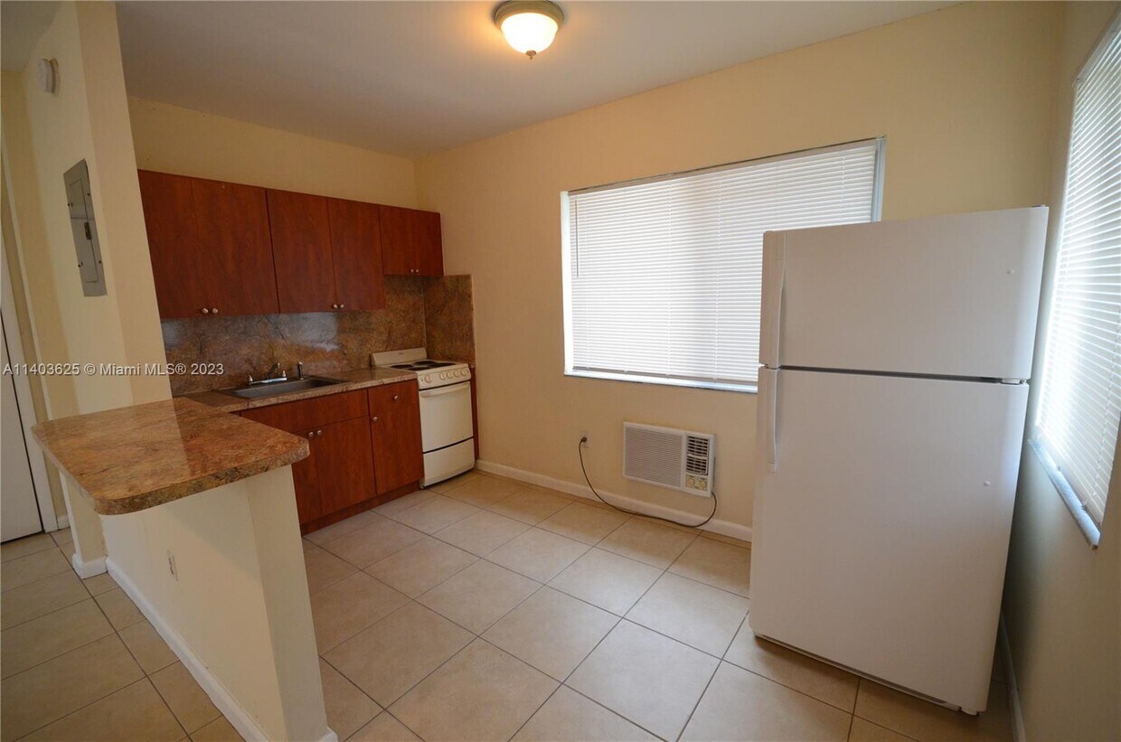 686 NE 85th St Unit 1B, Miami, FL 33138 - Room for Rent in Miami, FL ...