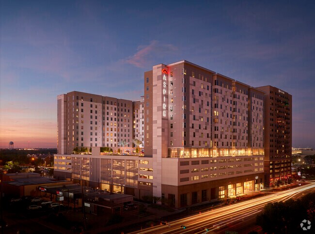 Oak Terrace East Apartments for Rent with Hardwood Floors - College ...