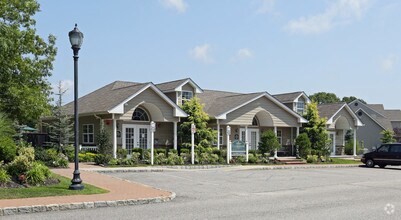 Fairfield Knolls East Rentals - Mastic Beach, NY | Apartments.com