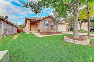 Crown Ridge Apartments for Rent with a Yard - Frisco, TX - 2 Rentals ...