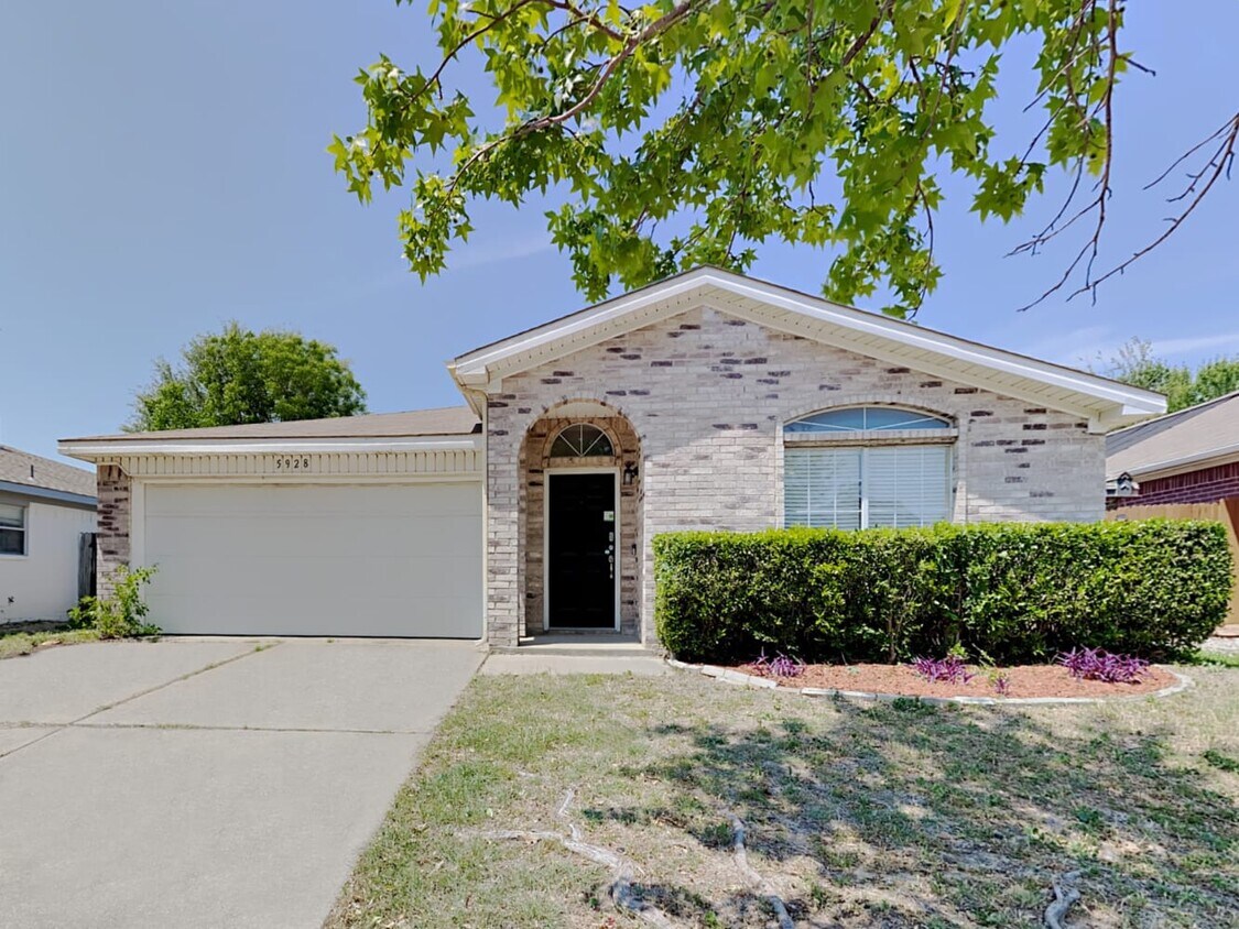 5928 Ravenya St, Fort Worth, TX 76179 | Apartments.com