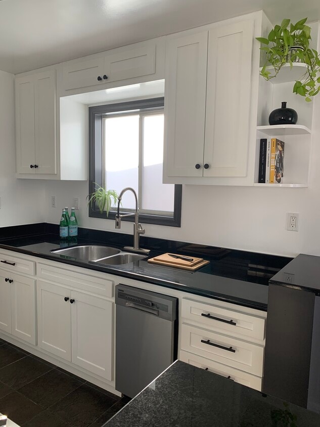 12 Apartments for Rent in 90260, CA | Westside Rentals