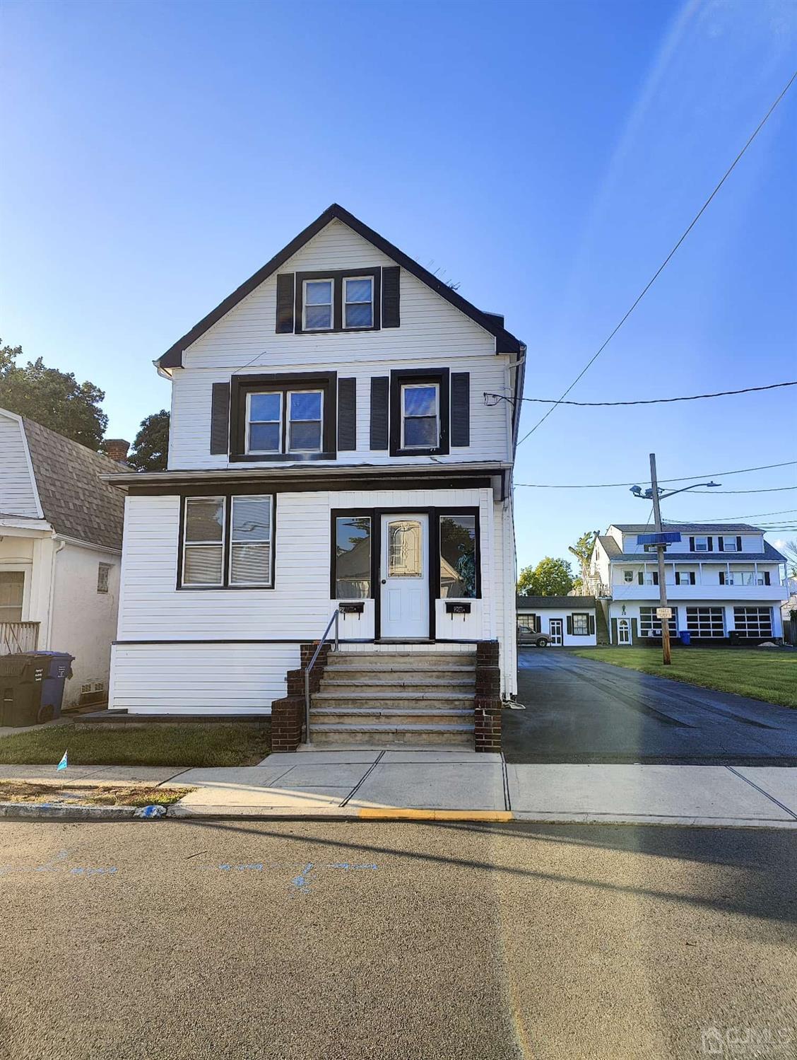 24 Howard St, Perth Amboy, NJ 08861 - Room for Rent in Perth Amboy, NJ ...
