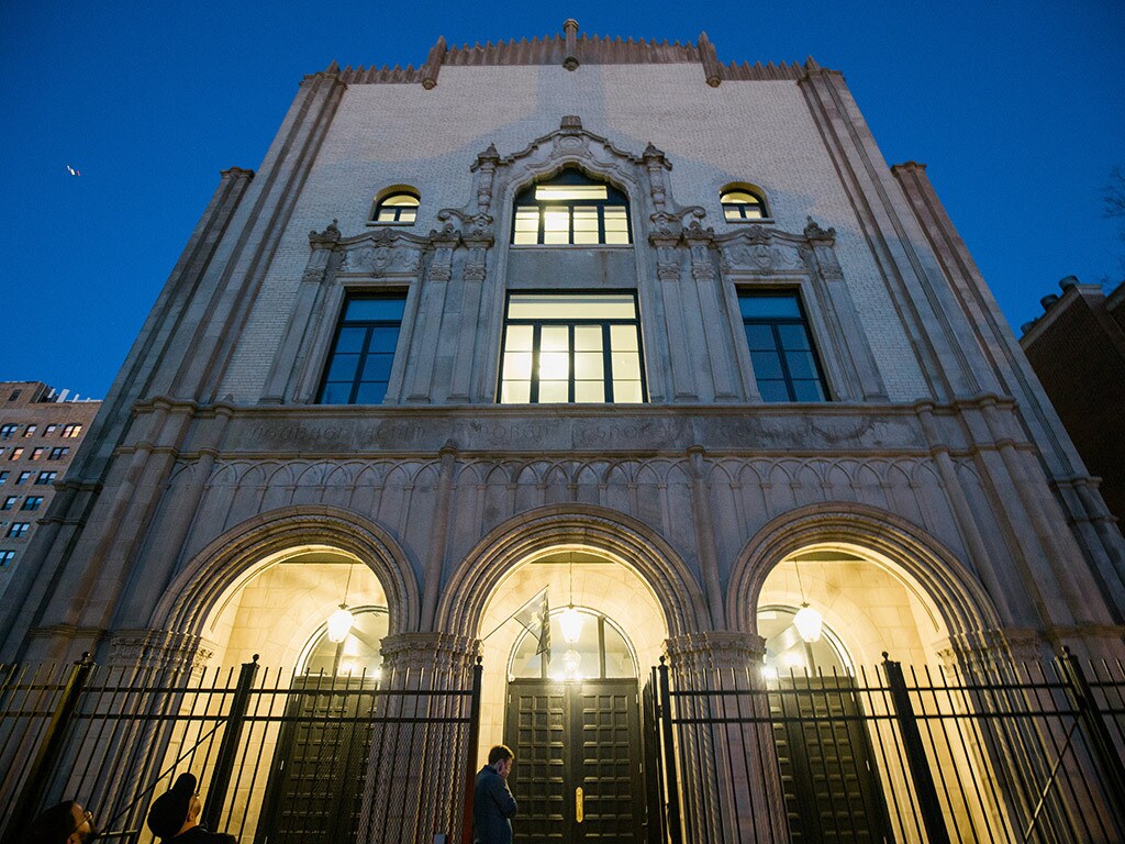 The Synagogue Apartments - Chicago, IL | Apartments.com