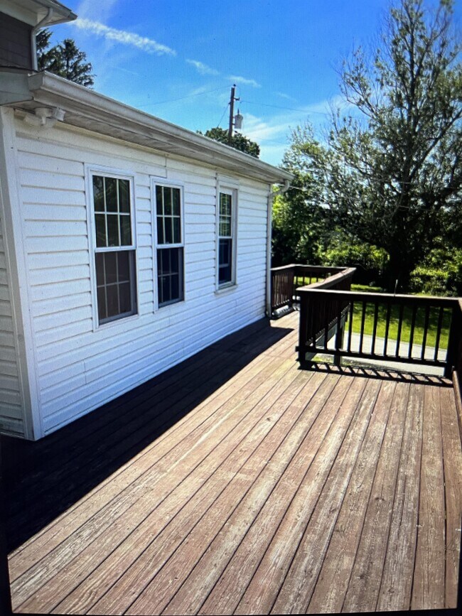 4765 W Newton Rd, Greensburg, PA 15601 | Apartments.com