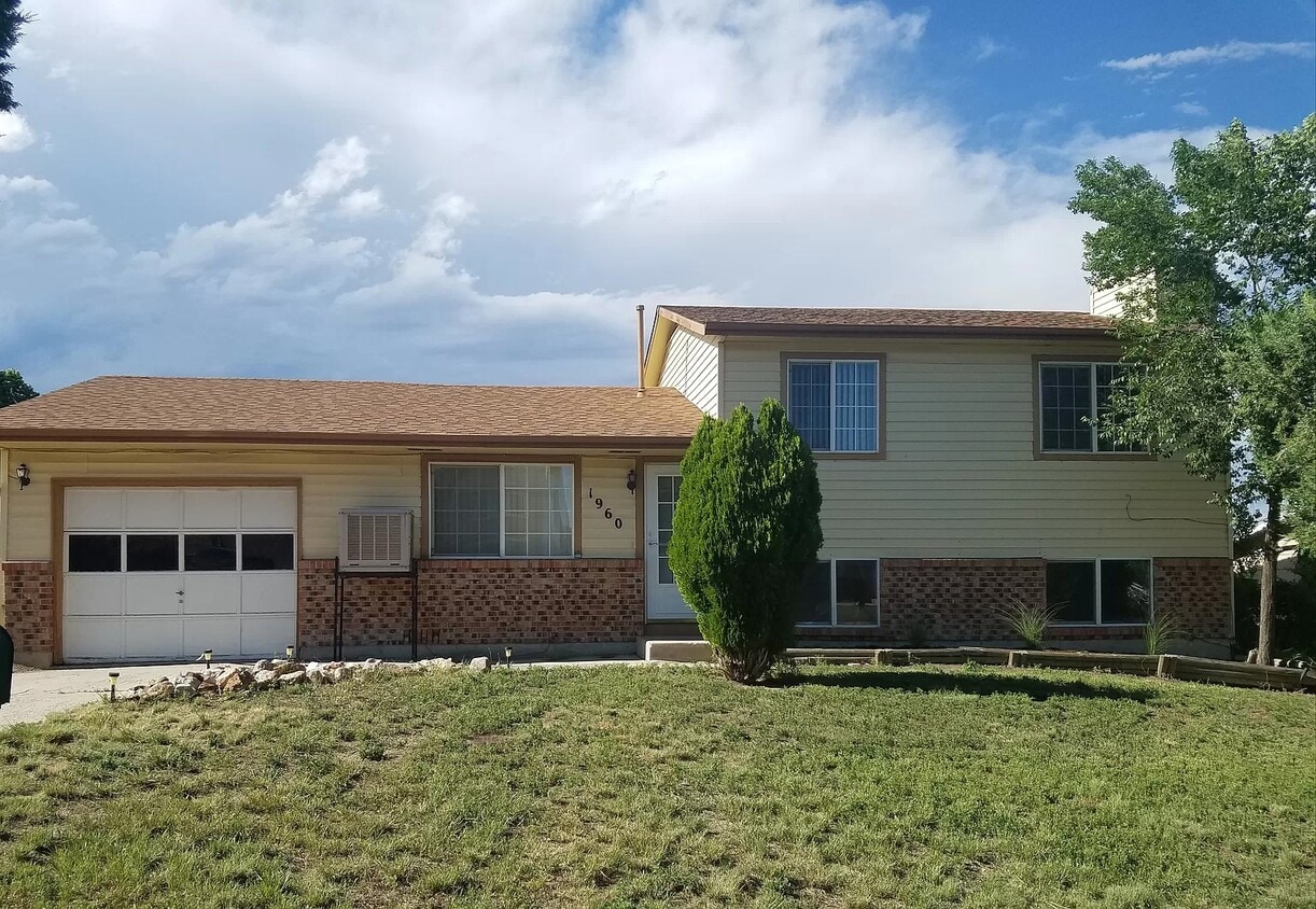 1960 Chamberlin S, Colorado Springs, CO 80906 - House Rental in Colorado Springs, CO ...