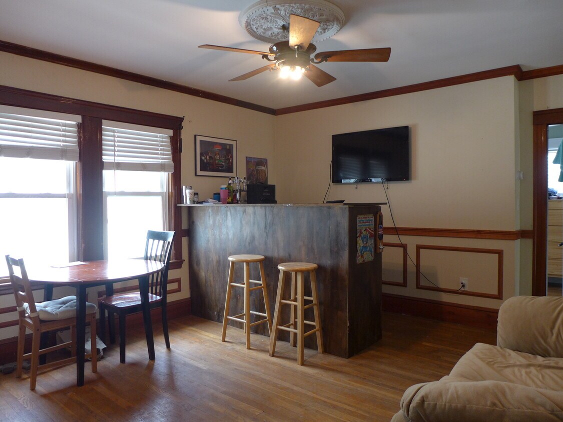 8 Corinne Rd Unit 2, Boston, MA 02135 - 8 Corinne Rd Boston, MA 02135 ...