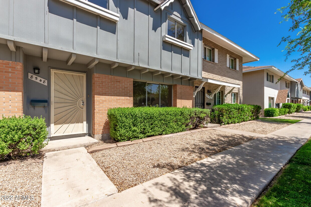 8548 E McDonald Dr, Scottsdale, AZ 85250 - Townhome Rentals in ...