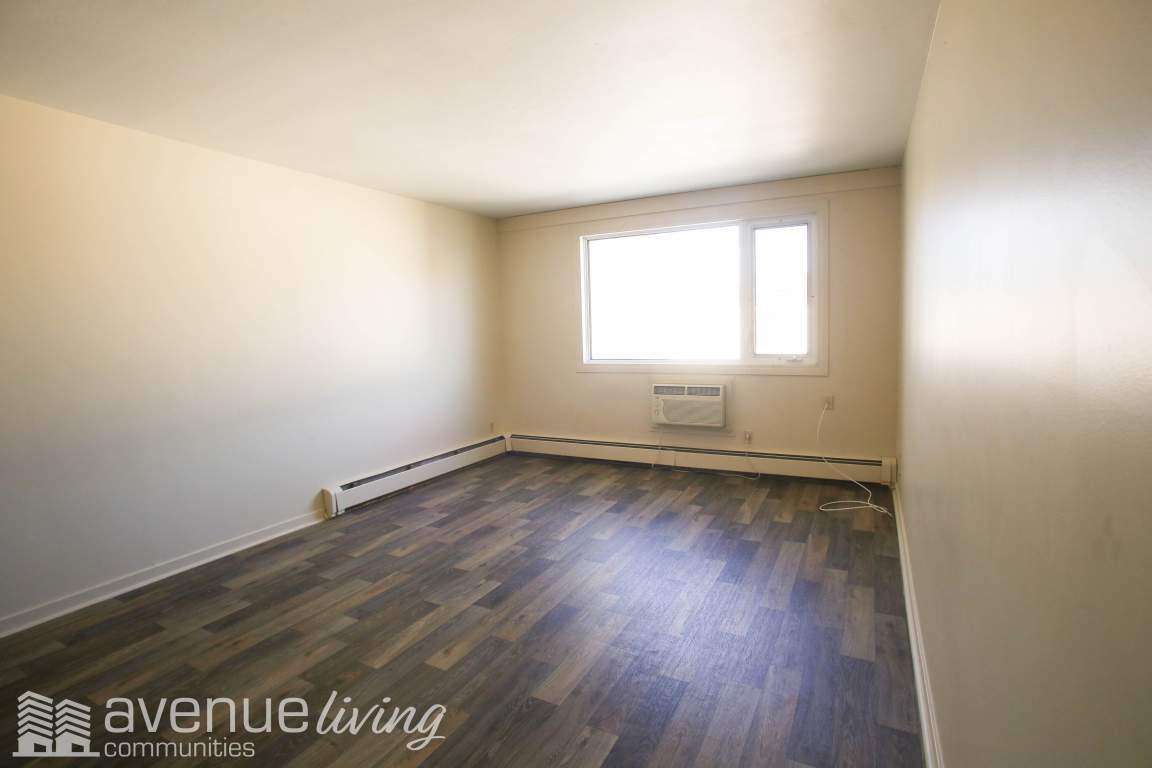 Angus Place Apartments - 2115 Angus St Regina, SK | Apartments.com