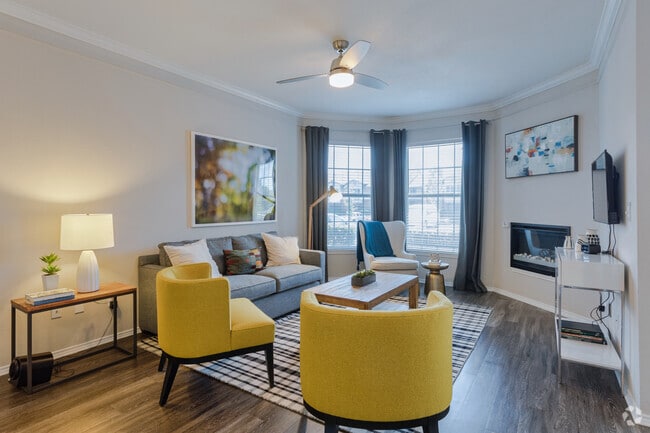 Keystone at Castle Hills Apartments - 4600 N Josey Ln Carrollton, TX ...