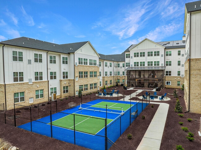 Senior Living Apartments for Rent Near Tuscan Ridge | Apartments.com