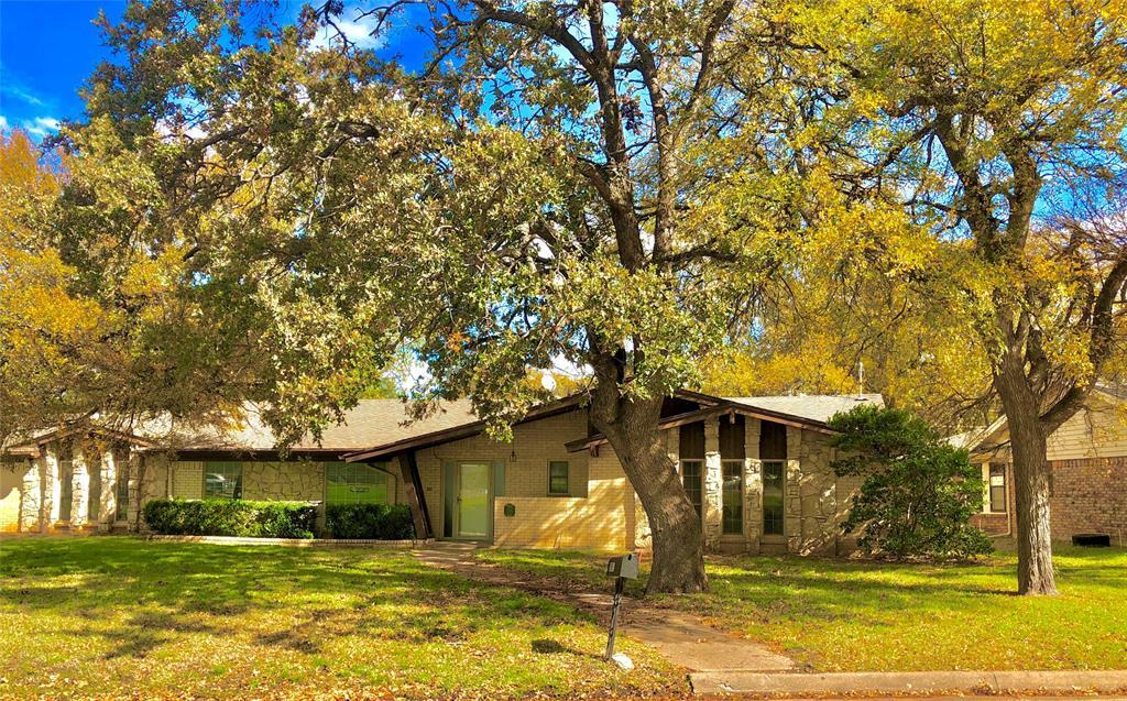 332 Cooper Dr, Hurst, TX 76053 - House Rental in Hurst, TX | Apartments.com
