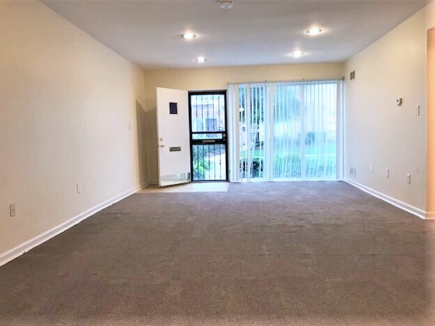 1931 Addison Rd S Unit 1, District Heights, MD 20747 - Condo for Rent ...