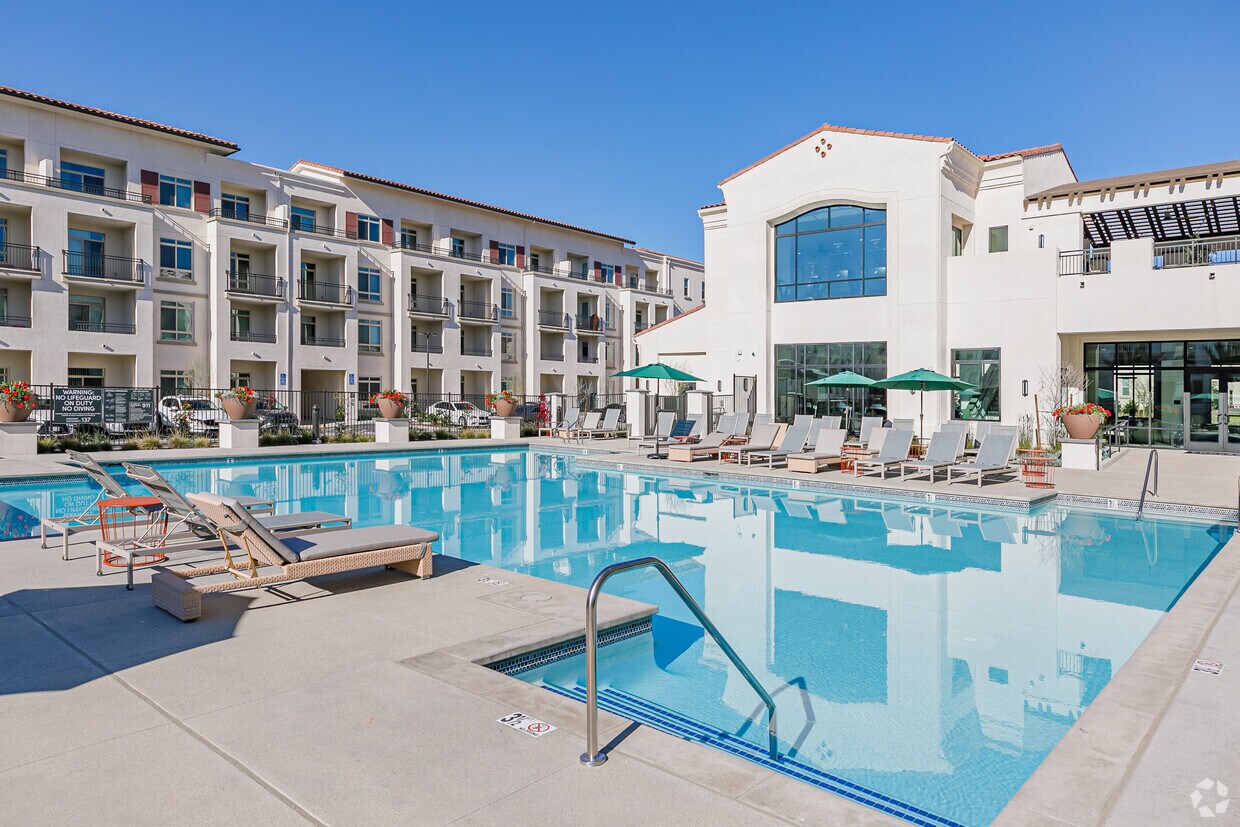 Enclave Heritage Flats - Apartments in Chula Vista, CA | Westside Rentals
