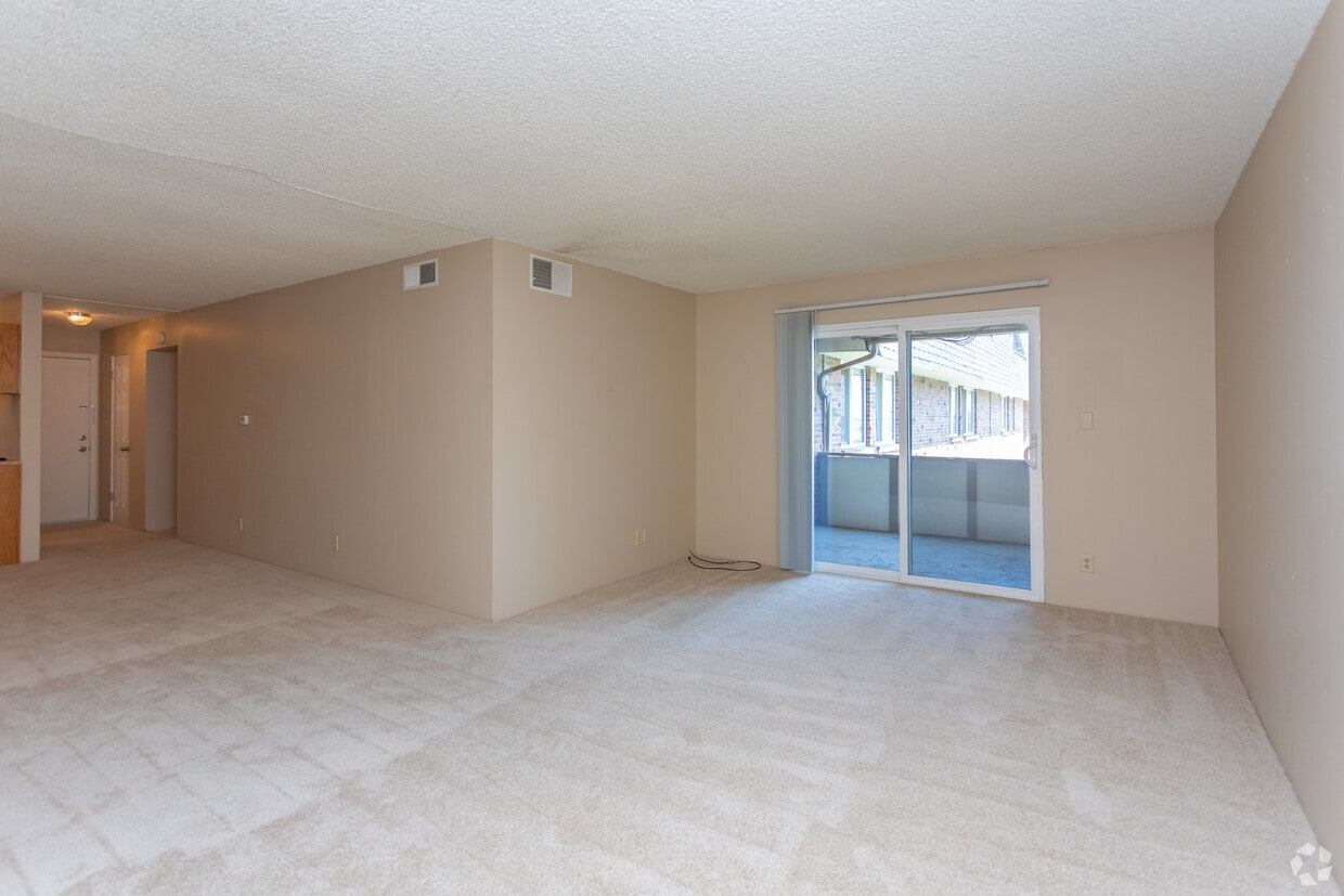 Devonshire Square - 2770 E Uintah St Colorado Springs, CO 80909 ...