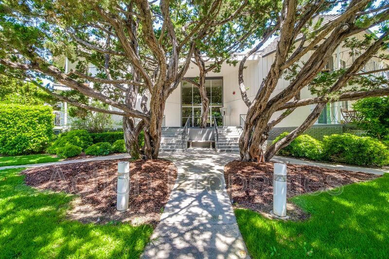 21 Willow Rd Unit #36, Menlo Park, CA 94025 - Condo for Rent in Menlo ...