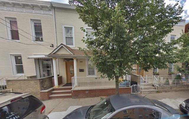 6111 Harrison Pl, West New York, NJ 07093 - House Rental in West New ...