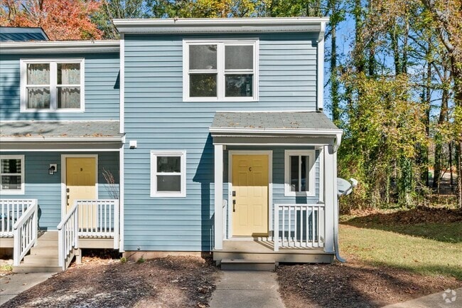 Athena Woods Apartments for Rent with Hardwood Floors - Raleigh, NC - 2 ...