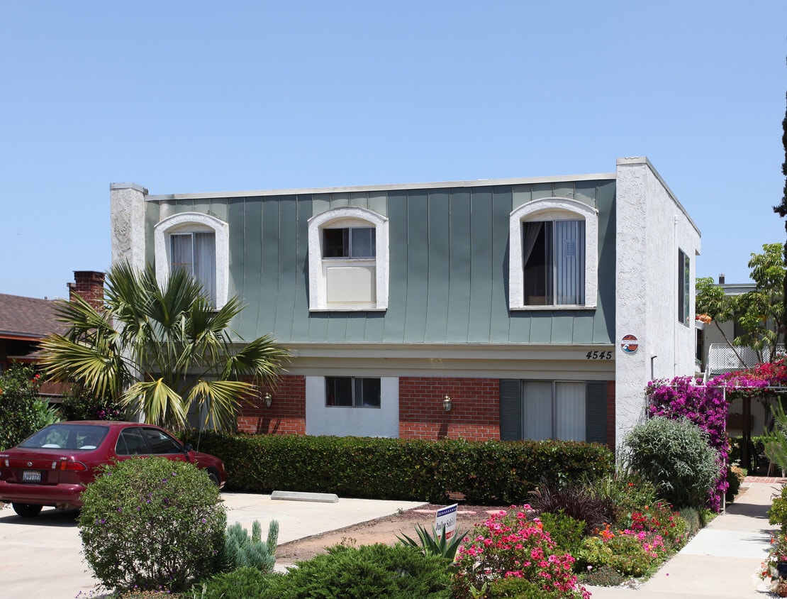 4545 Edgeware Rd, San Diego, CA 92116 - 4545 Edgeware Rd San Diego, CA ...