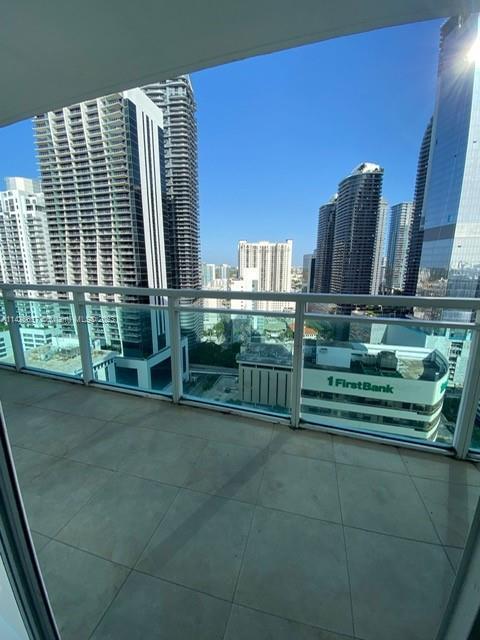 951 Brickell Ave Unit 2605, Miami, FL 33131 - Condo for Rent in Miami, FL | Apartments.com